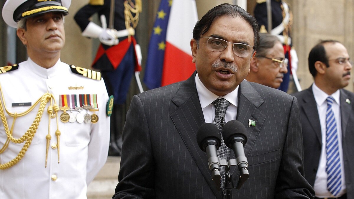 Pakistani Leader To 'Educate' British PM On Terror Struggle