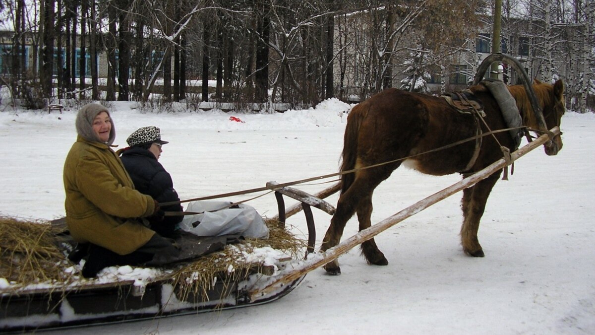 Life In The Shadow Of The Soviet Union's Chemical Arsenal