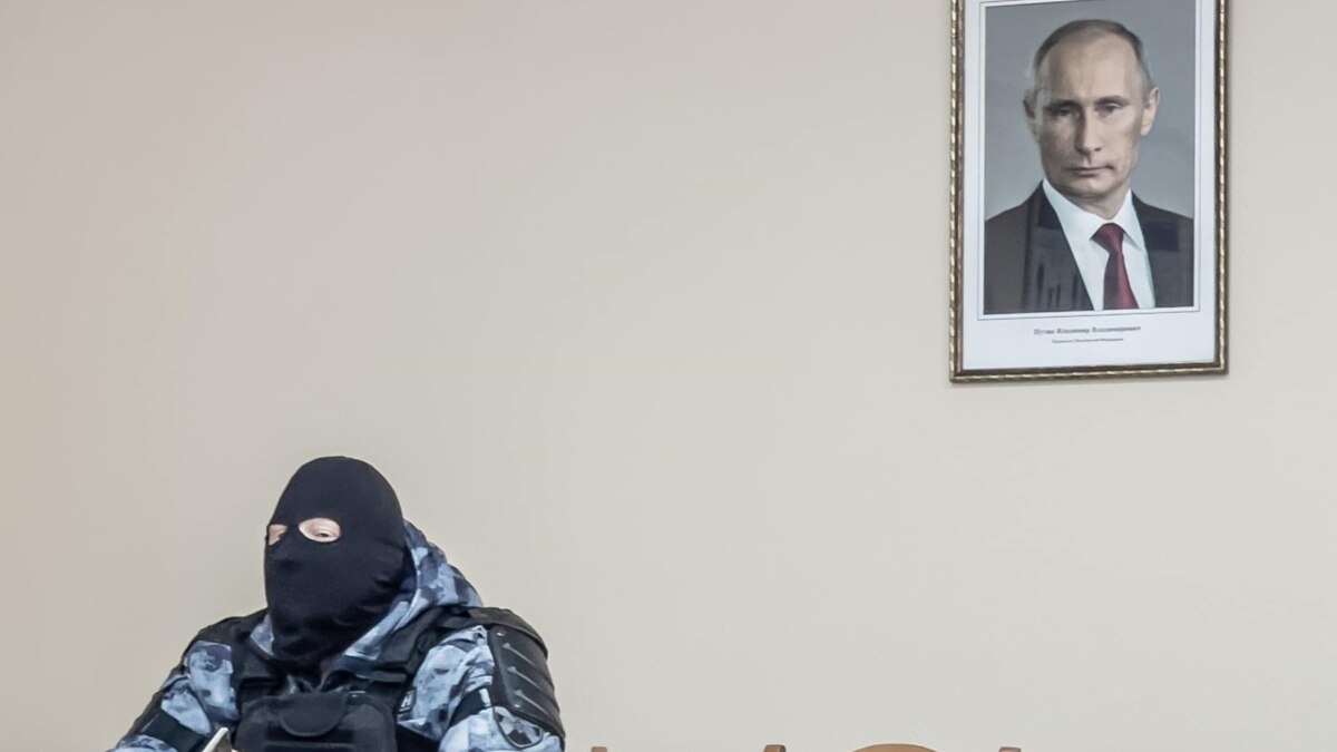 Symbolic Image Of Russian Navalny Rallies Sells For 2 Million Rubles