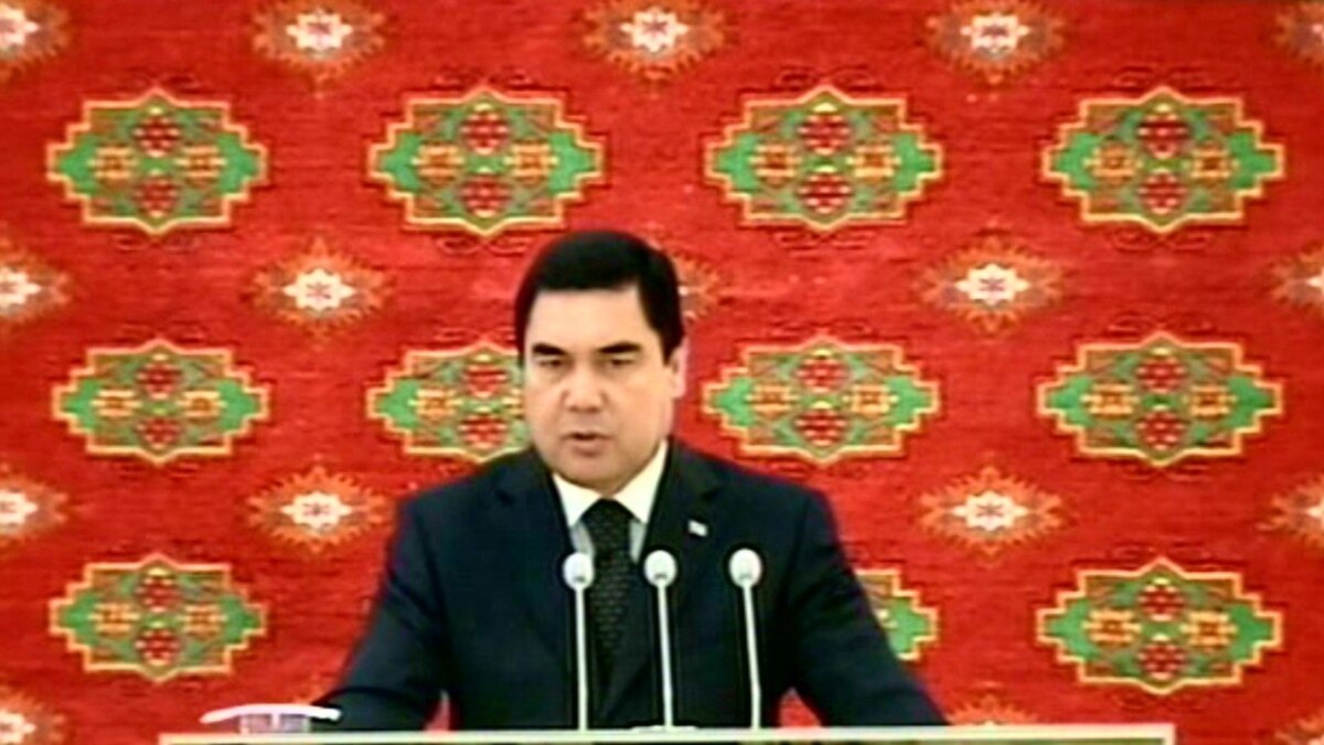 Turkmen Leader Again Advocates Multiparty System