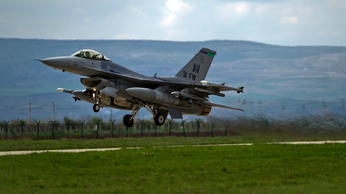 Contract semnat | România cumpără 32 de avioane F-16 din Norvegia