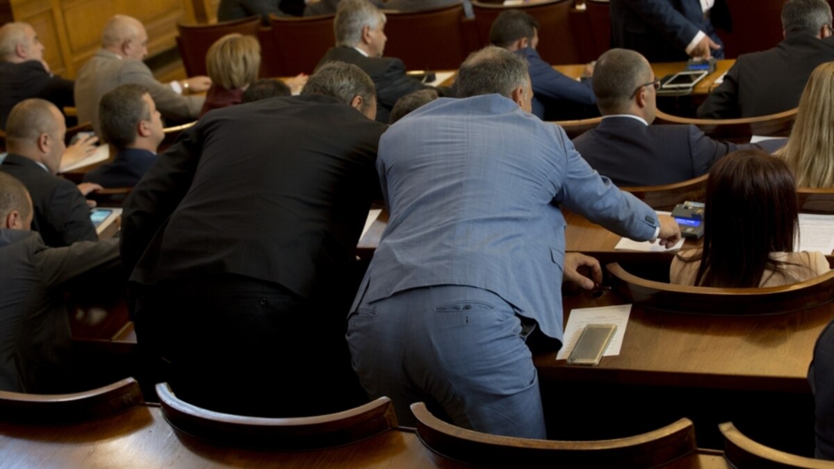 Нека се помъчат Как ГЕРБ ще продължи играта с партийните субсидии