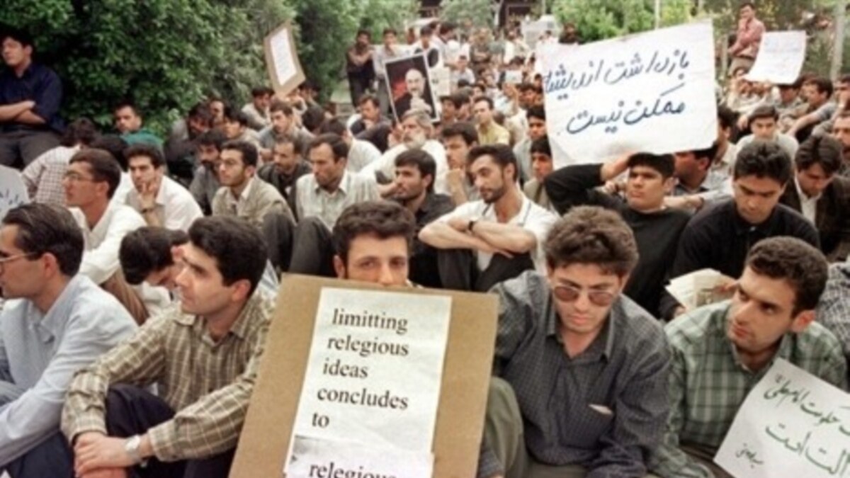 Looking Back At Tehran's 1999 Student Protests Looking Back At Tehran's 1999 Student Protests