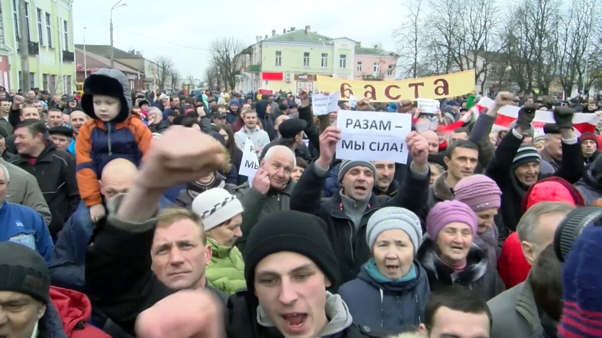 Как в Беларуси накажут «тунеядцев»