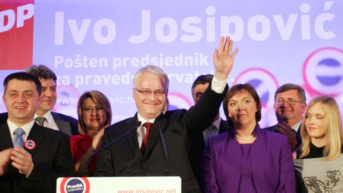 Josipovic's Victory Seen As Helping Croatia's EU Bid