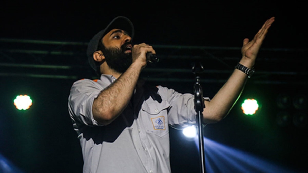 Iranian Singer Arrested As Ministry Announces Work Ban For 'Cultural ...