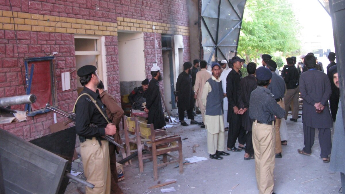 Pakistani Prison Attack Raises Unsettling Questions