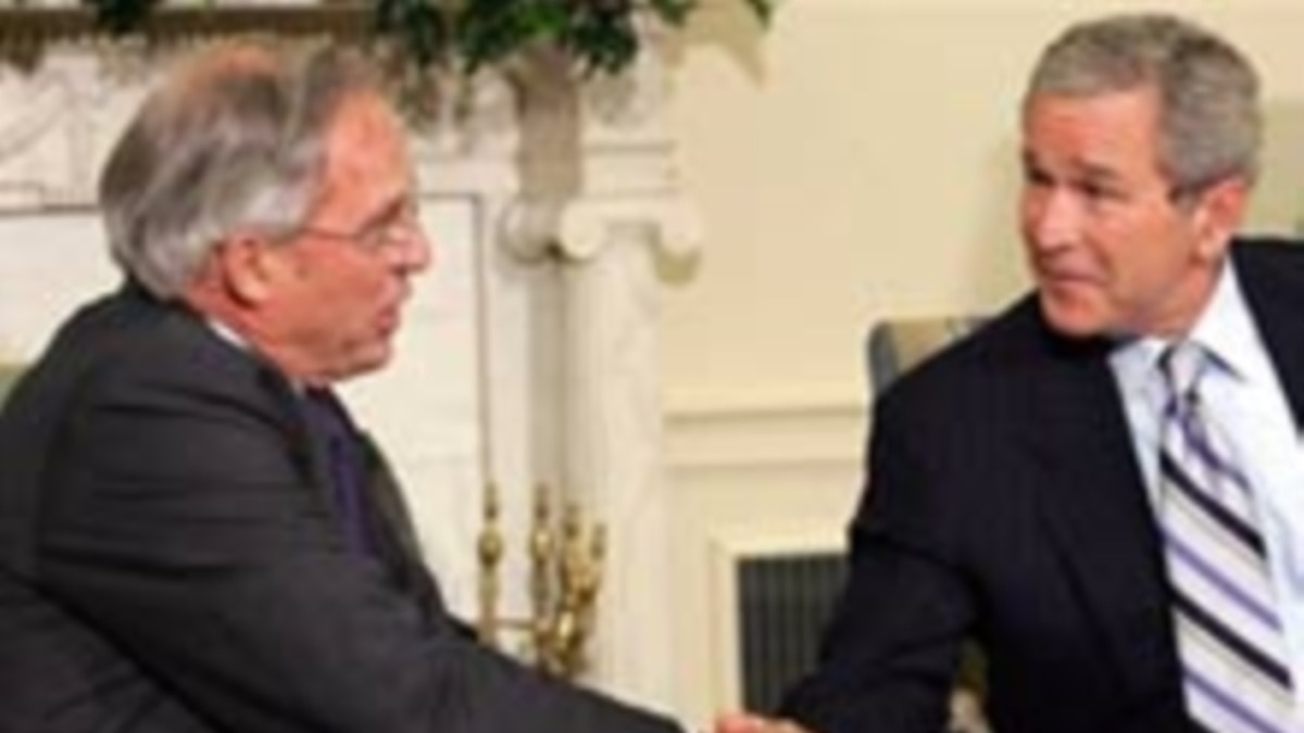 Bush Chooses General As CIA Nominee