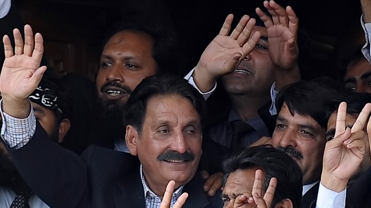 Reinstatement Of Top Pakistani Judge Revives Democratic Hopes