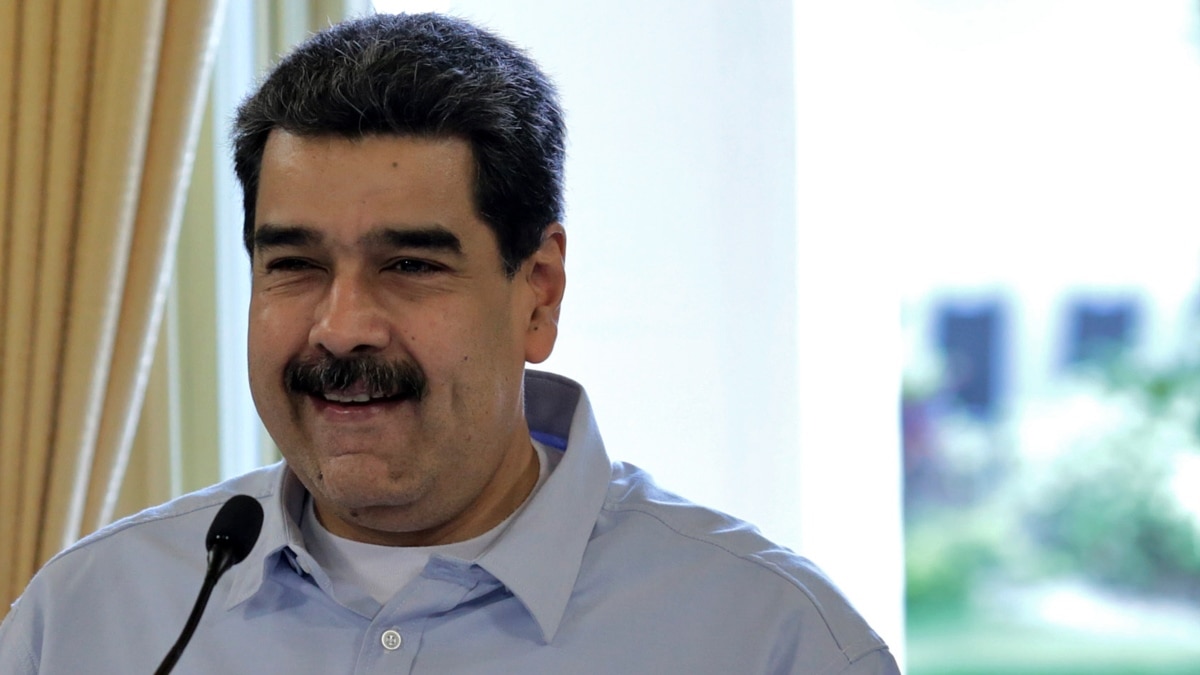 Venezuelan President Says He Will Visit Iran To Sign Energy Agreements