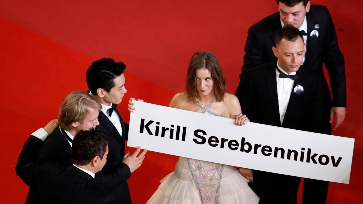 Putin Rejects Calls To Release Director To Attend Cannes Premiere