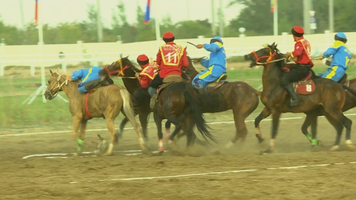 Kazakhs Defeat Kyrgyz For World's First Kokpar Championship
