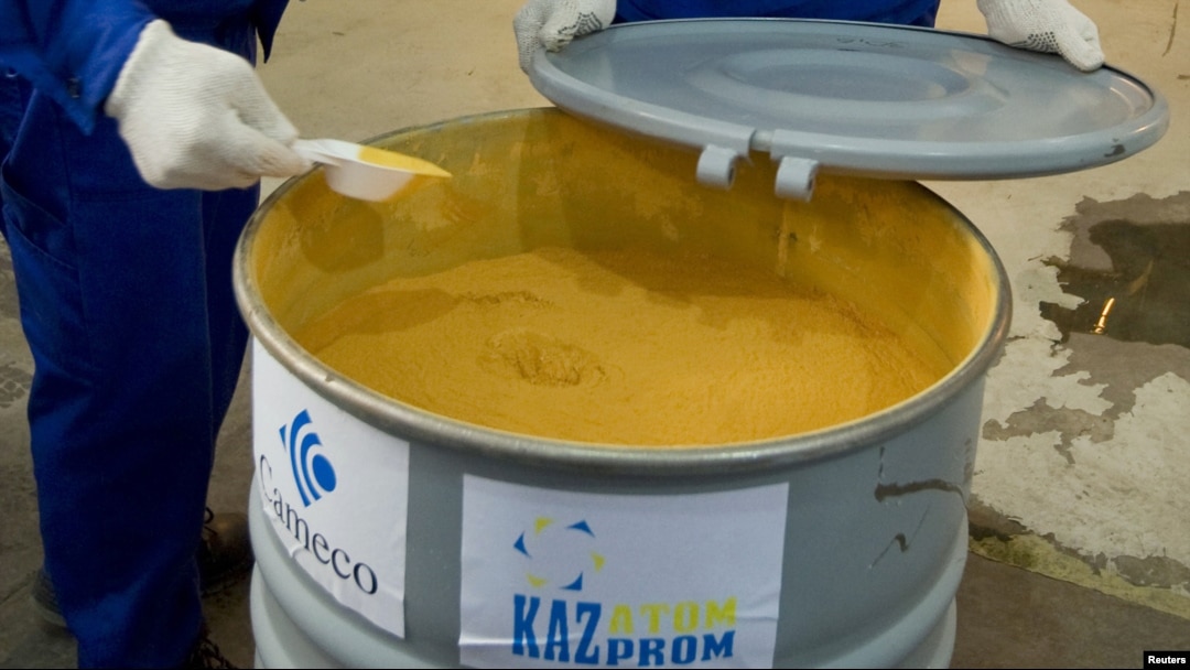 Yellow Cake Uranium Dangerous