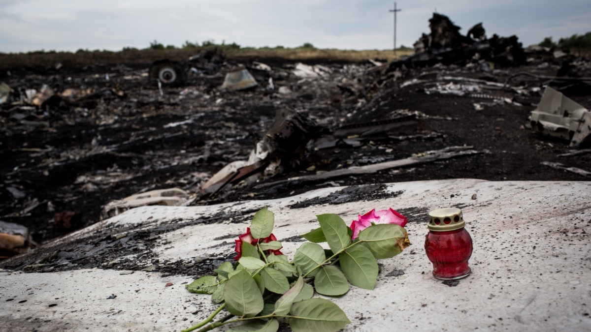 Scenes Of Tragedy At The MH17 Crash Site