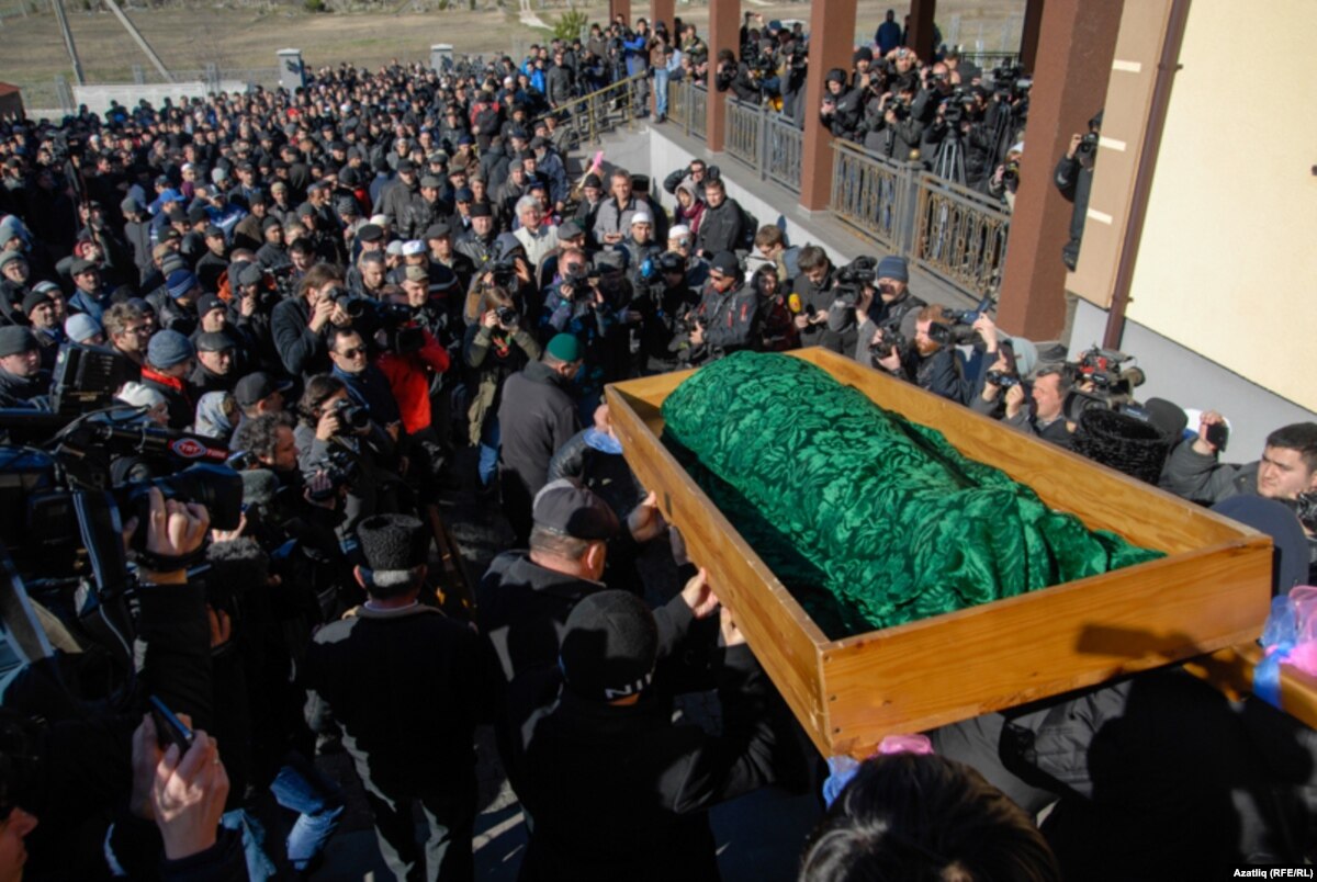 Crimean Tatar Community Mourns Death Of Tortured Local Activist