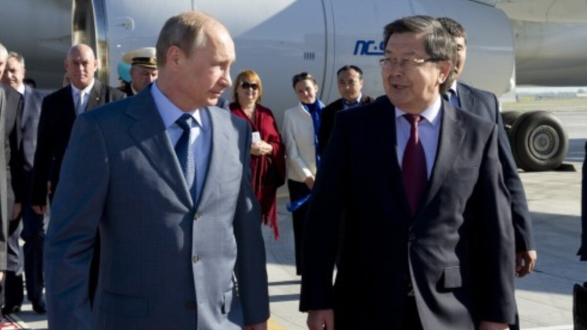 Bishkek May Cede Control Of Manas Airport To Russia