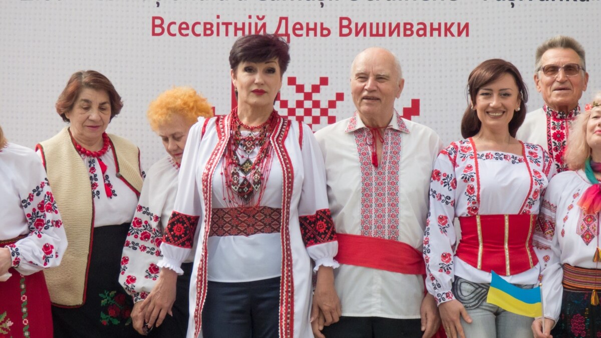 На шляху до ЄС Чи потрібна українізація українців Молдови