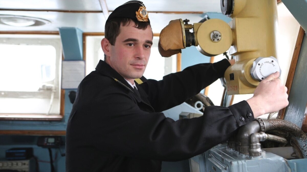 Family Anxious For News Of Ukrainian Captain Jailed By Russia