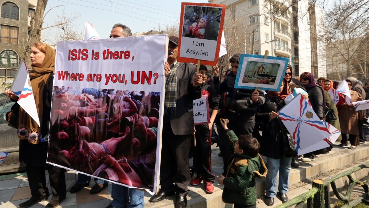 IS Shows Off Assyrian Christian 'Convert' To Islam In New Video