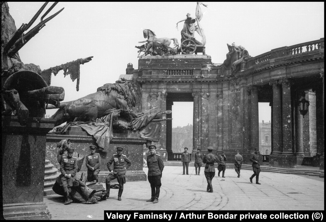 Inside The Reichstag 1945