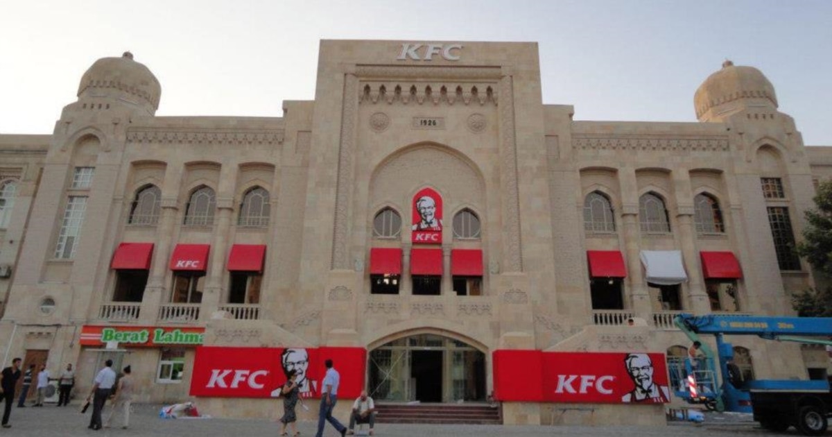 The Largest KFC In The World Is In Baku