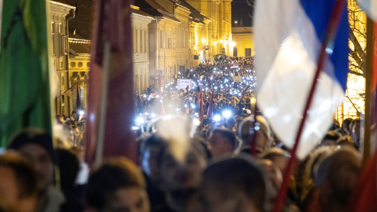 Zašto studentski protesti u Srbiji nemaju lidera?