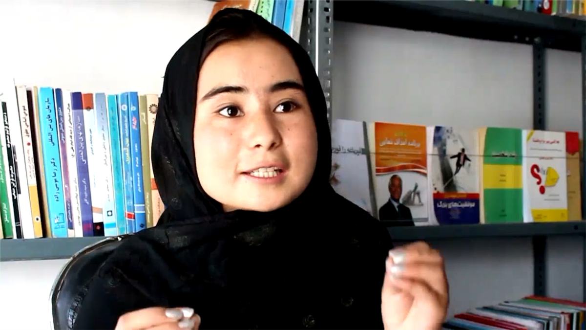 In An Embattled Afghan City, A Woman-Led Library Is A Refuge Of Learning