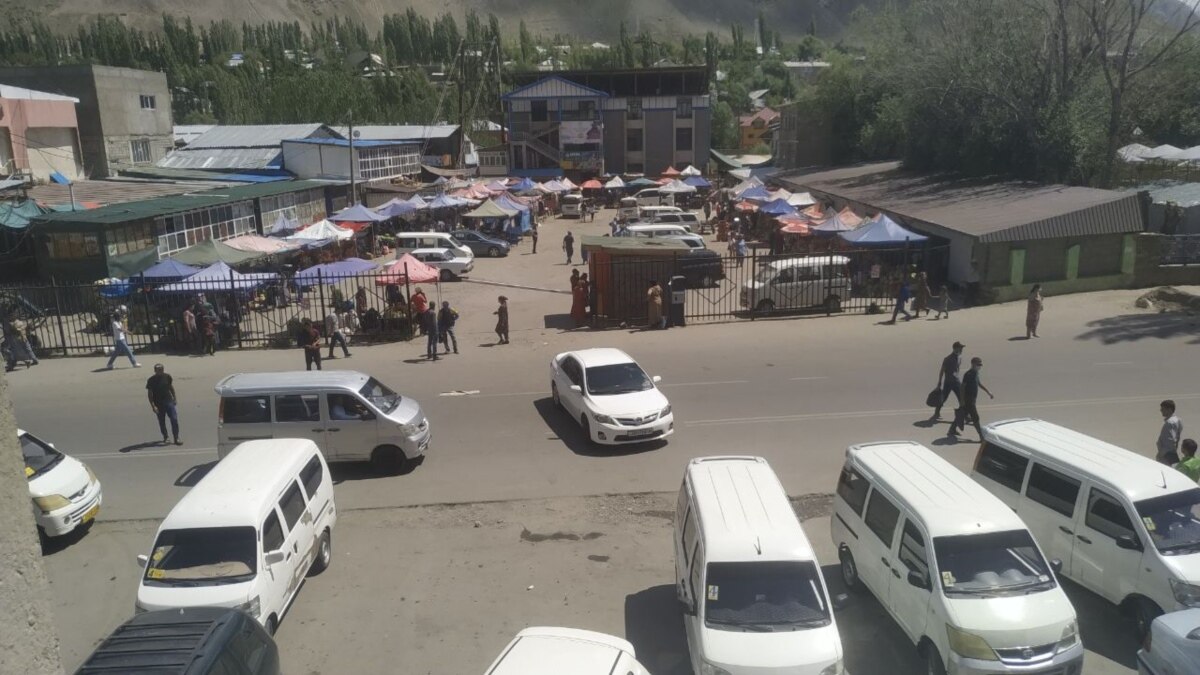 Тоҷикистон ба беш аз 1000 паноҳандаи афғонистонӣ дар Бадахшон ҷой дод ...