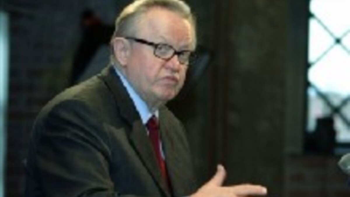 Serbs, Albanians Meet For Kosovo Talks