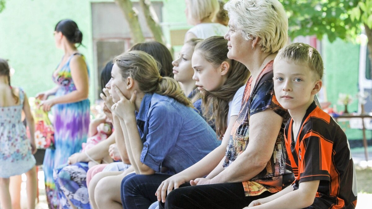 In Focus: Ukraine's Refugee Crisis