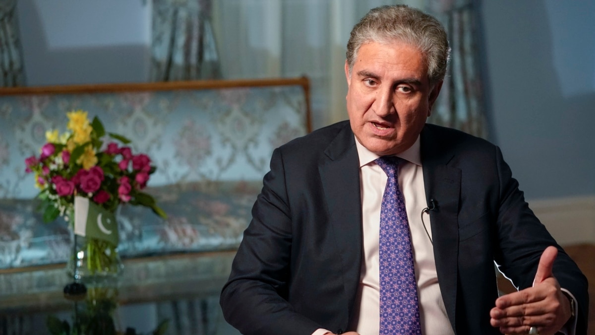 Leader Of Pakistan's Opposition Tehrik-e Insaf Party Detained