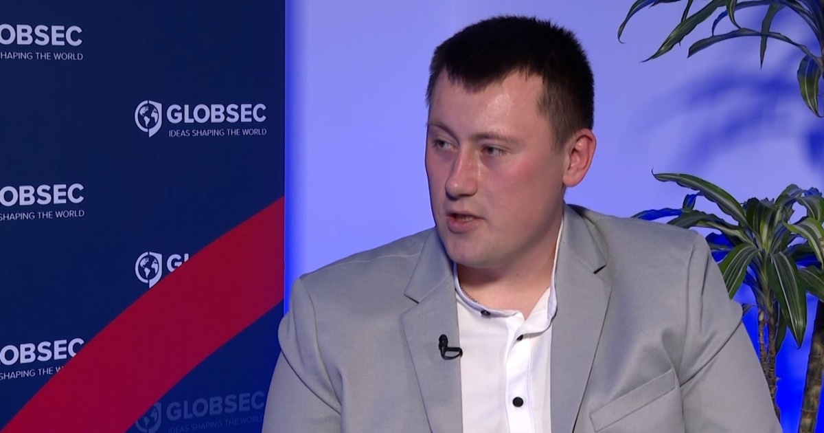 „Orosz hadihajó, húzzatok a francba”: határtalan erőszakról beszél egy volt hadifogoly a Kígyó ...