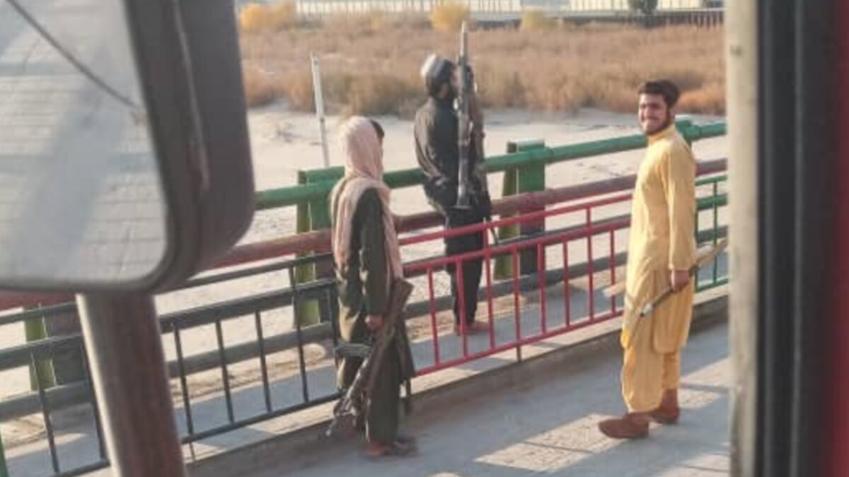 Iranian Border Guards Clash With Taliban In 'Misunderstanding'