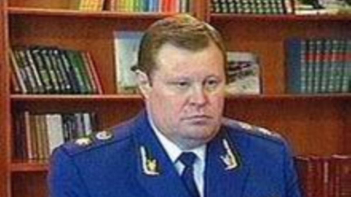 Russia: Prosecutor-General Steps Down