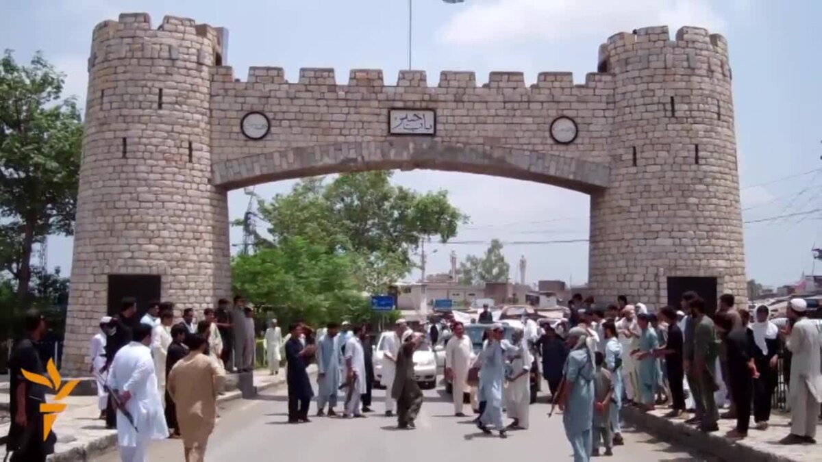 Pakistani 'Peace March' Celebrates End Of Anti-Insurgent Operation