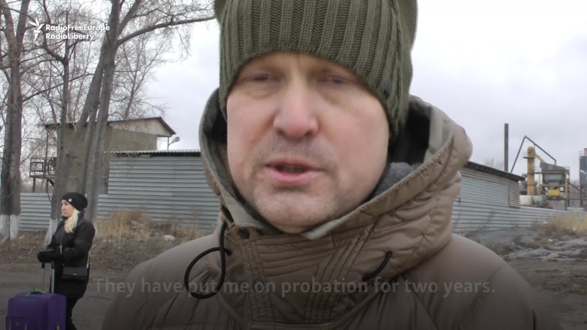 Russian Opposition Activist Released From Prison After Serving Term