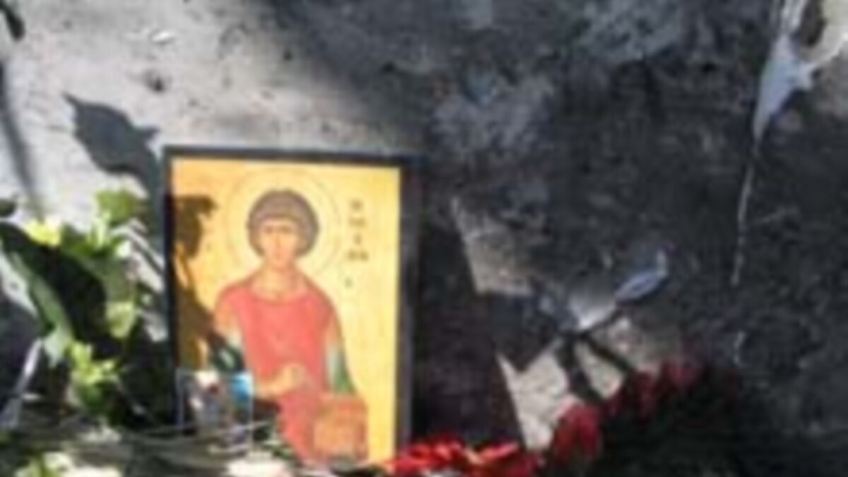 Pope Meets With Beslan Survivors