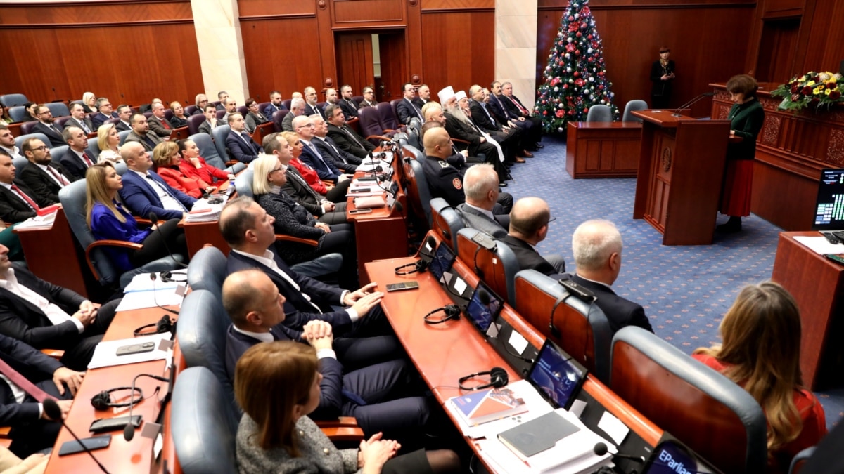 Реакции за ветото на Сиљановска Давкова врз законот за заштита на децата