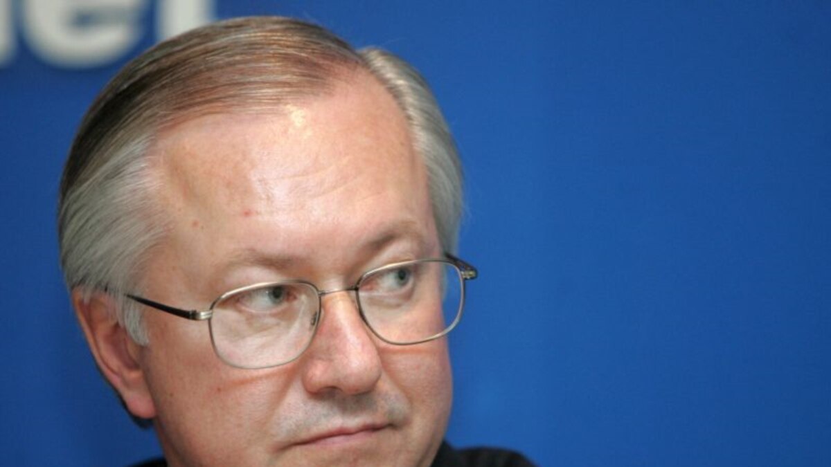 Ukraine's President Says Foreign Minister To Stay