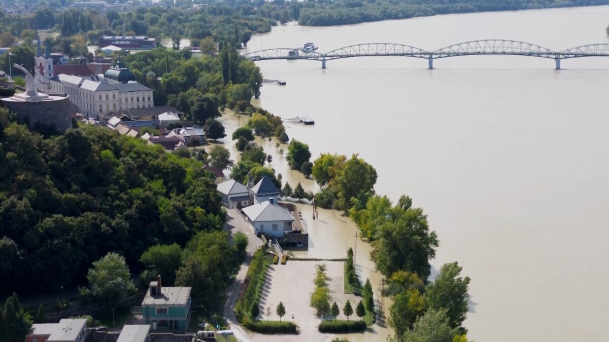 Prognoză. Debitul Dunării va ajunge la 8.000 de metri cubi pe secundă ...