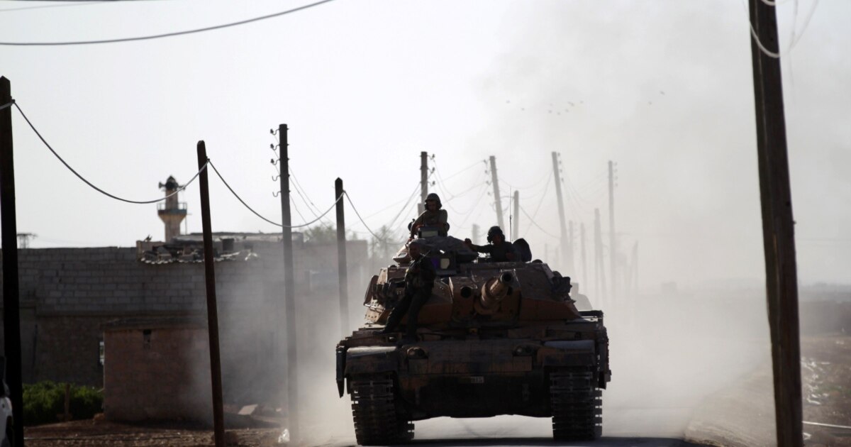 Turkey: Russian Air Strikes Target IS In Northern Syria