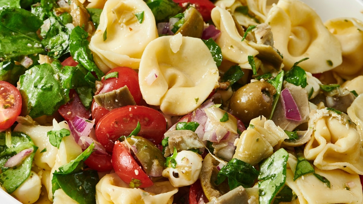 Scores Hospitalized With Botulism Symptoms In Russia; 3 Arrested