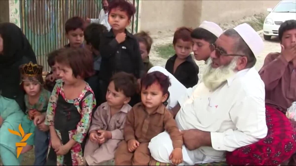 For Displaced Pakistani Father, 36 Children Is Not Enough