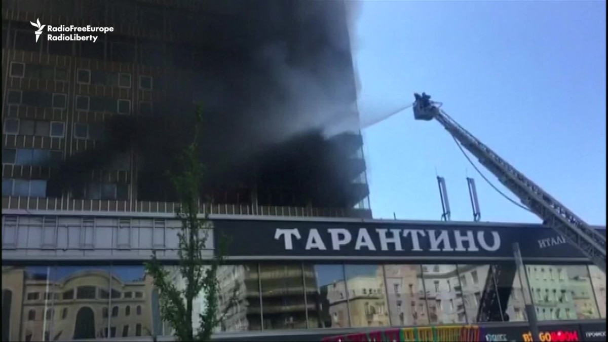 Fire Hits High-Rise Hotel In Moscow