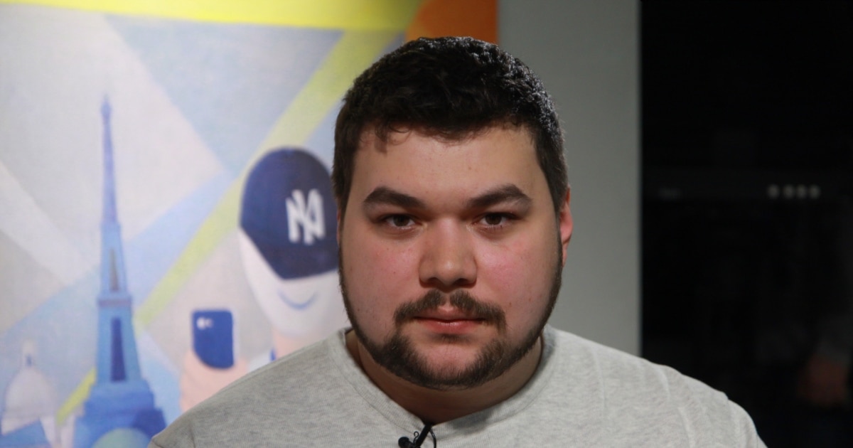 Russian Activist Detained For Alleged Illegal Immigration Organization