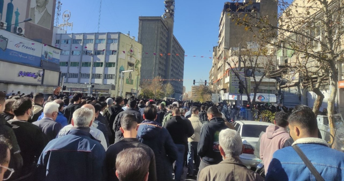 Iranians Clash With Police During Second Day Of Protests Over Economic ...