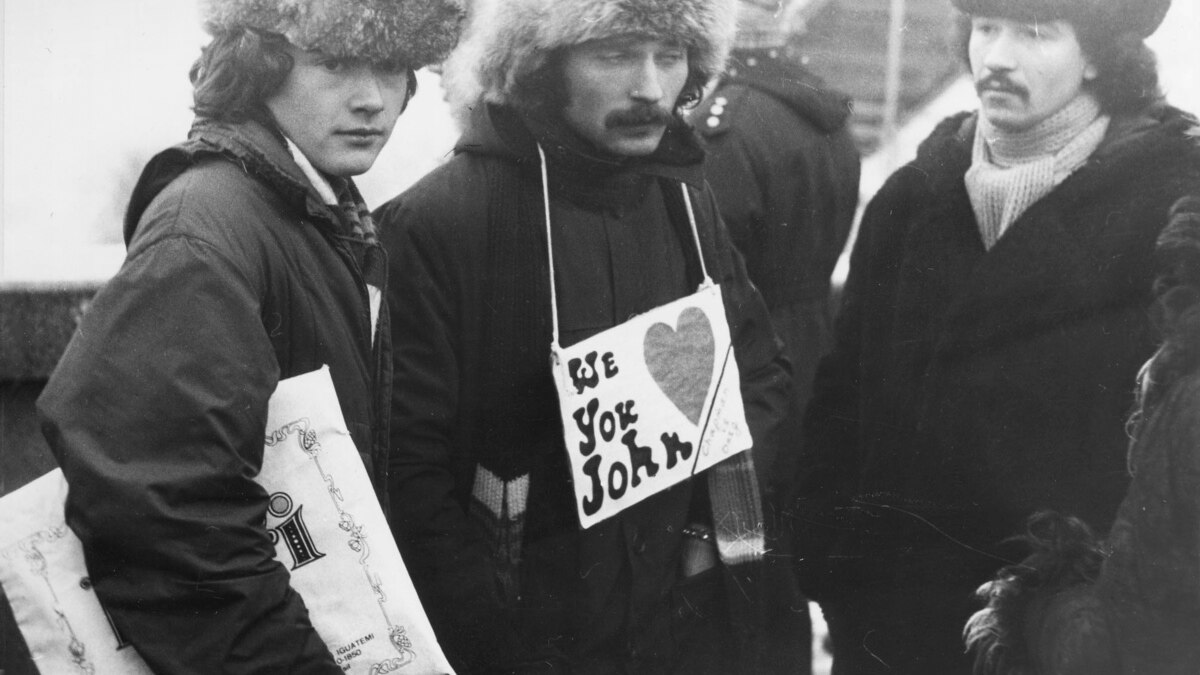 The Week's Best: 10 RFE/RL Stories You Need To Read (Or Watch)