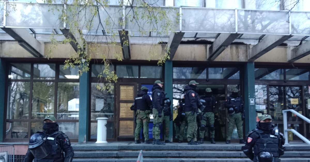 Sud odredio pritvor prisluškivanim studentima koji nisu u Srbiji