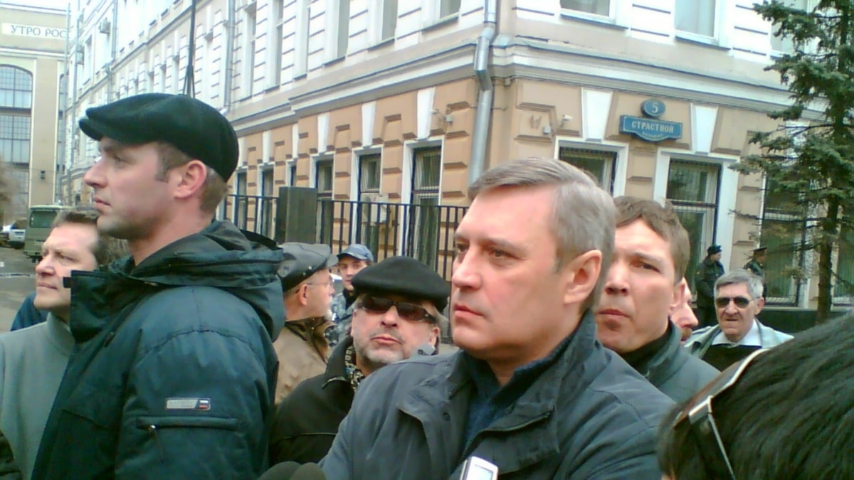 Opposition Group Nominates Kasyanov For President