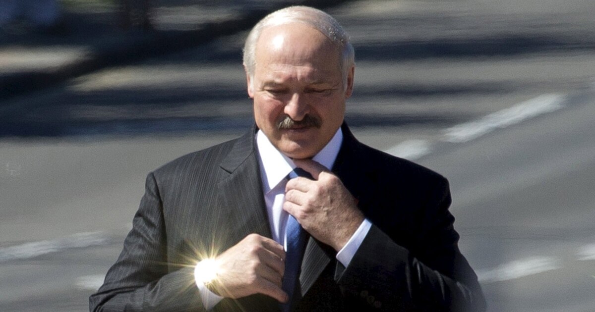 Lukashenka's Longevity Recipe: Belarus Ruler Uses Force, Guile To ...